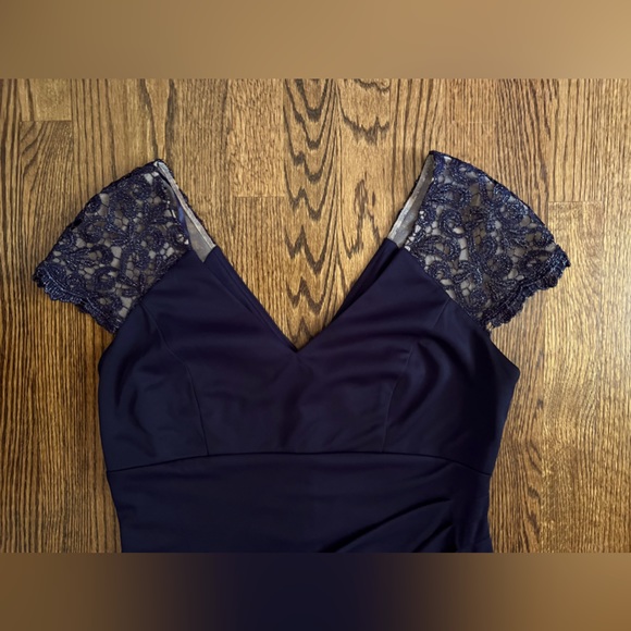 Dresses | Super Flattering Deep Navy Dress | Poshmark